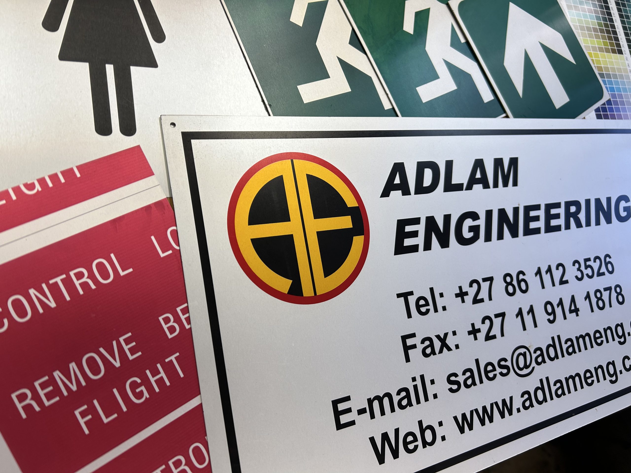 Panels & Signage – Cleannet Facilities